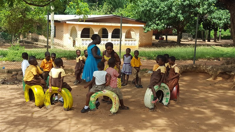 KG Classroom Set Up 2017 | Good Governance Africa